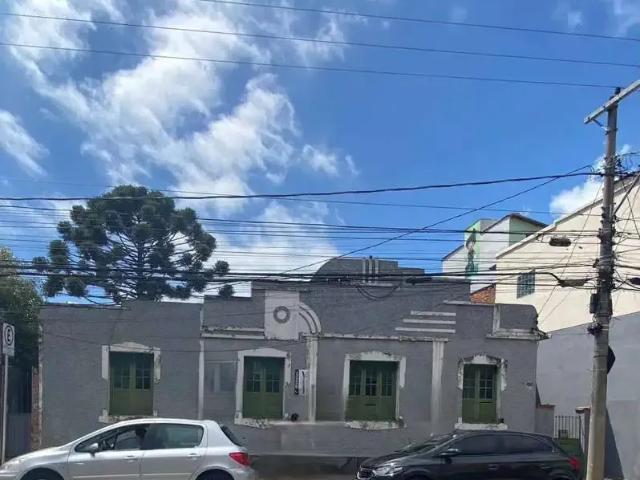 Casa / Sobrado para Venda em Barbacena/MG Bom Pastor 4 Quartos