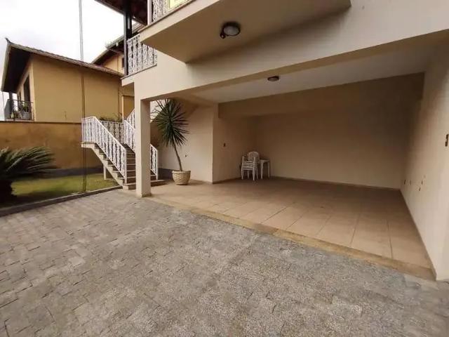 Casa / Sobrado para Venda em Barbacena/MG Chácaras das Andorinhas 3 Quartos