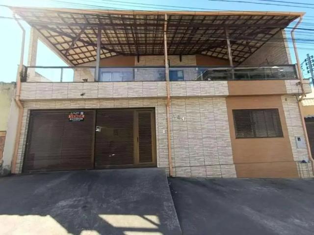 Casa / Sobrado para Venda em Barbacena/MG São José 4 Quartos