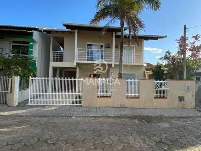 Casa / Sobrado para Venda em Barra Velha/SC Centro 6 Quartos