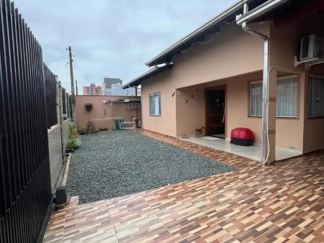 Casa / Sobrado para Venda em Barra Velha/SC Centro 3 Quartos