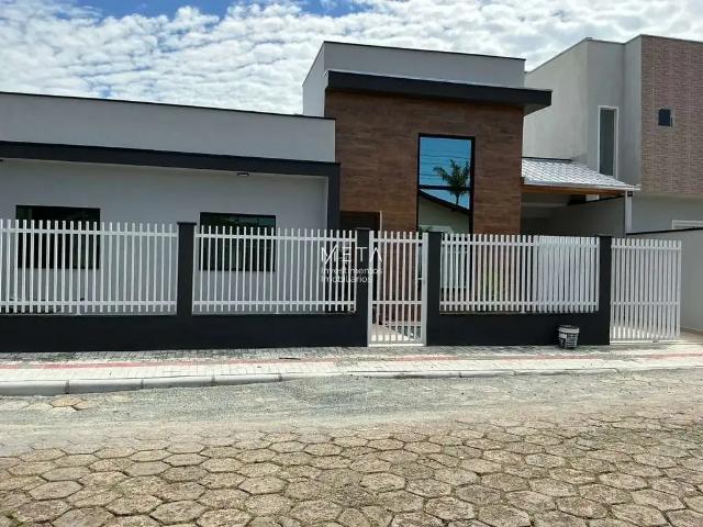 Casa / Sobrado para Venda em Barra Velha/SC Centro 3 Quartos
