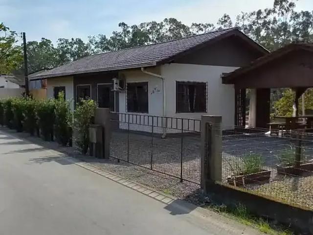 Casa / Sobrado para Venda em Barra Velha/SC Escalvado 3 Quartos
