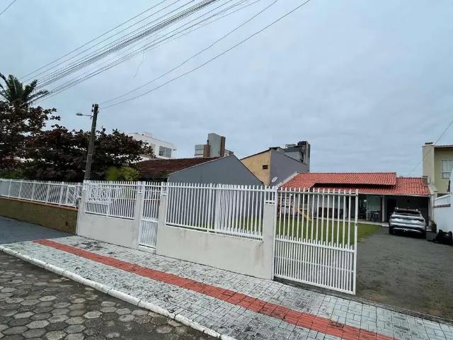 Casa / Sobrado para Venda em Barra Velha/SC Itajubá 3 Quartos