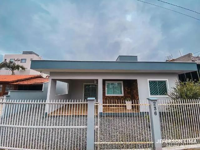 Casa / Sobrado para Venda em Barra Velha/SC Itajubá 3 Quartos