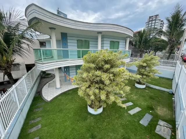 Casa / Sobrado para Venda em Barra Velha/SC Itajubá 7 Quartos
