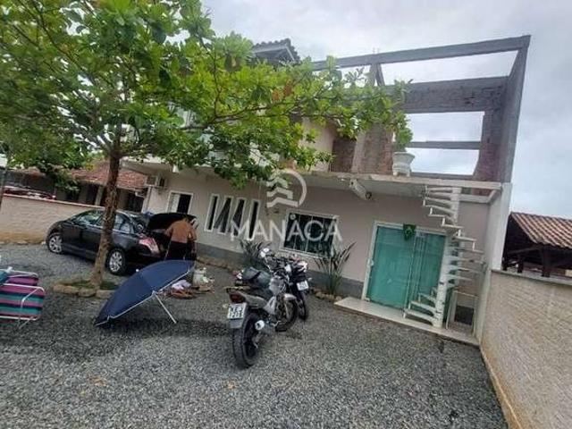 Casa / Sobrado para Venda em Barra Velha/SC Itajubá 8 Quartos