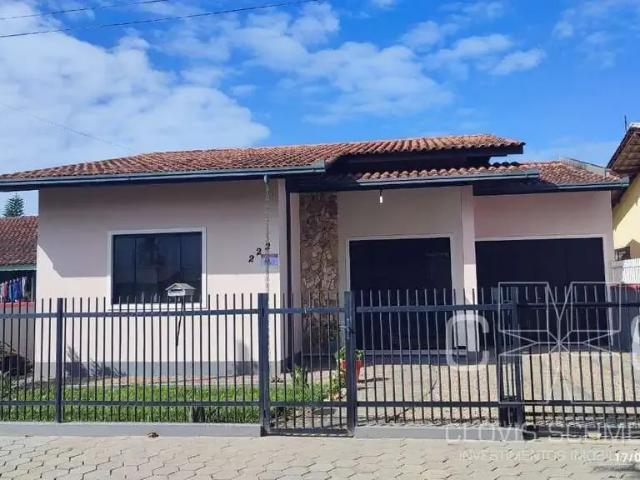 Casa / Sobrado para Venda em Barra Velha/SC Icaraí 3 Quartos