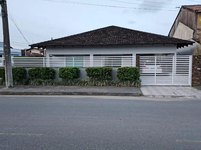 Casa / Sobrado para Venda em Barra Velha/SC Jardim Los Angeles 3 Quartos