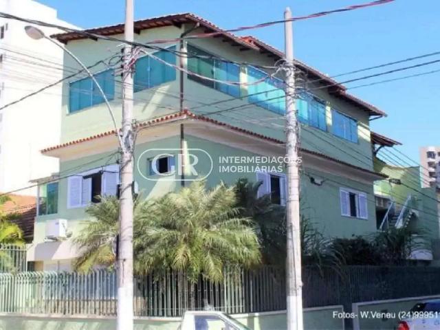 Casa / Sobrado para Venda em Barra do Piraí/RJ Centro 5 Quartos