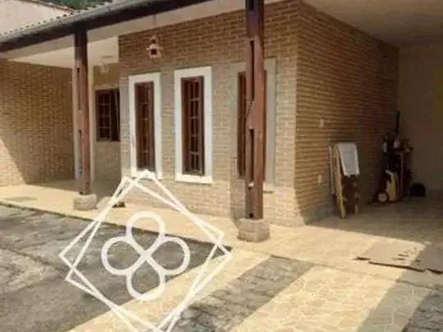 Casa / Sobrado para Venda em Barra do Piraí/RJ Bairro de Fátima 2 Quartos
