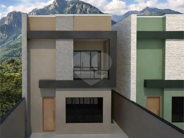 Casa / Sobrado para Venda em Barra do Piraí/RJ Fátima 2 Quartos