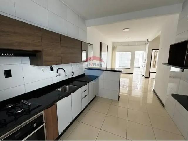 Casa / Sobrado para Venda em Barra dos Coqueiros/SE Centro 2 Quartos