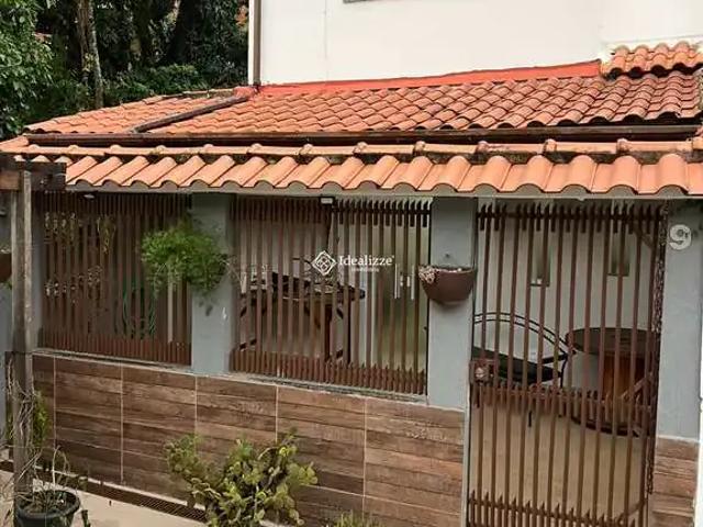 Casa / Sobrado para Venda em Barra Mansa/RJ Mangueira 2 Quartos