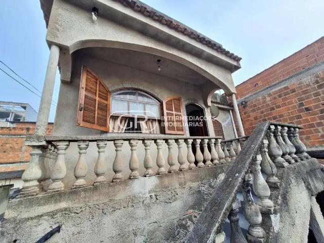 Casa / Sobrado para Venda em Barra Mansa/RJ Ano Bom 6 Quartos