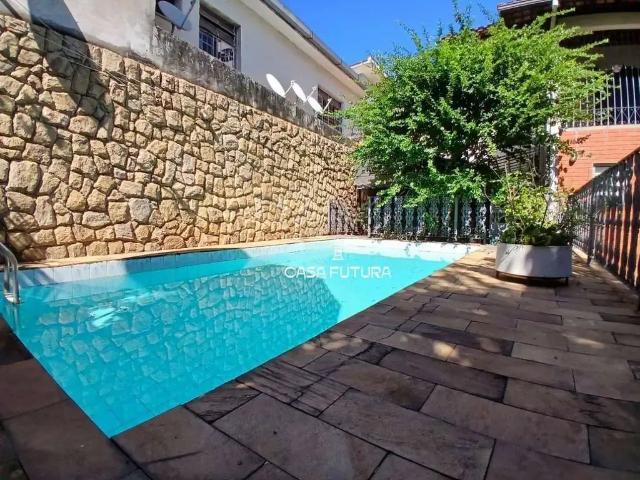 Casa / Sobrado para Venda em Barra Mansa/RJ Centro 4 Quartos
