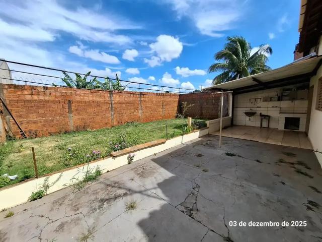 Casa / Sobrado para Venda em Barretos/SP Alto Sumaré 3 Quartos