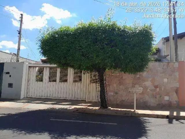 Casa / Sobrado para Venda em Barretos/SP Baroni 4 Quartos