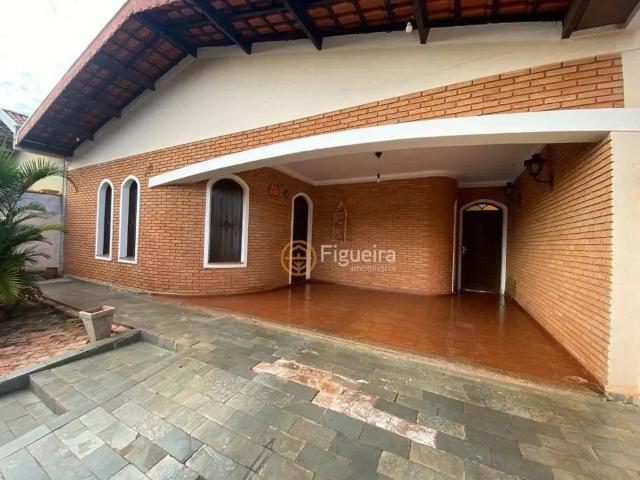 Casa / Sobrado para Venda em Barretos/SP Baroni 3 Quartos