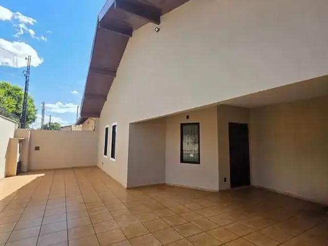 Casa / Sobrado para Venda em Barretos/SP Celina 3 Quartos