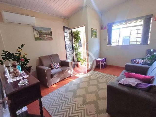 Casa / Sobrado para Venda em Barretos/SP Centro 4 Quartos