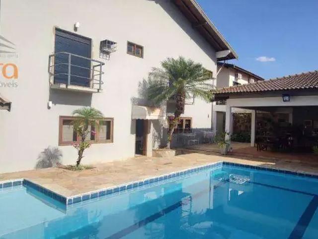 Casa / Sobrado para Venda em Barretos/SP Centro 5 Quartos