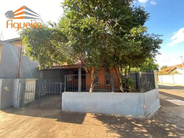 Casa / Sobrado para Venda em Barretos/SP Centro 2 Quartos