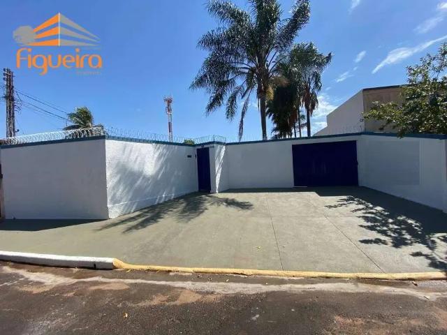 Casa / Sobrado para Venda em Barretos/SP Centro 3 Quartos
