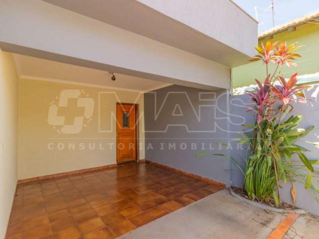Casa / Sobrado para Venda em Barretos/SP Centro 3 Quartos