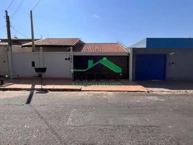 Casa / Sobrado para Venda em Barretos/SP Jardim Califórnia 3 Quartos