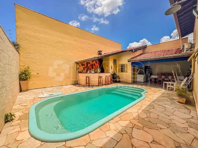 Casa / Sobrado para Venda em Barretos/SP Jardim Soares 3 Quartos