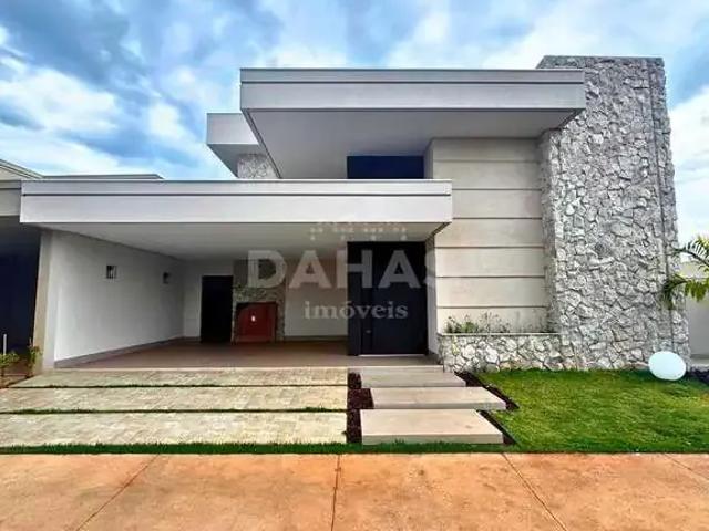 Casa / Sobrado para Venda em Barretos/SP Jockey Club 3 Quartos