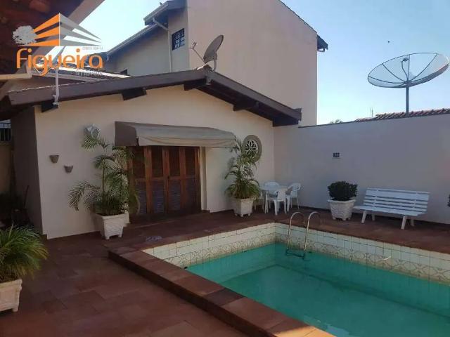 Casa / Sobrado para Venda em Barretos/SP Primavera 3 Quartos