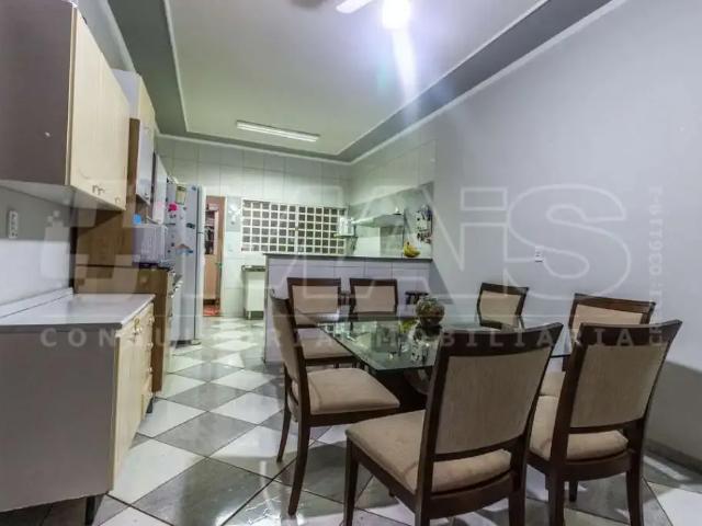 Casa / Sobrado para Venda em Barretos/SP Residencial Grande Horizonte 4 Quartos