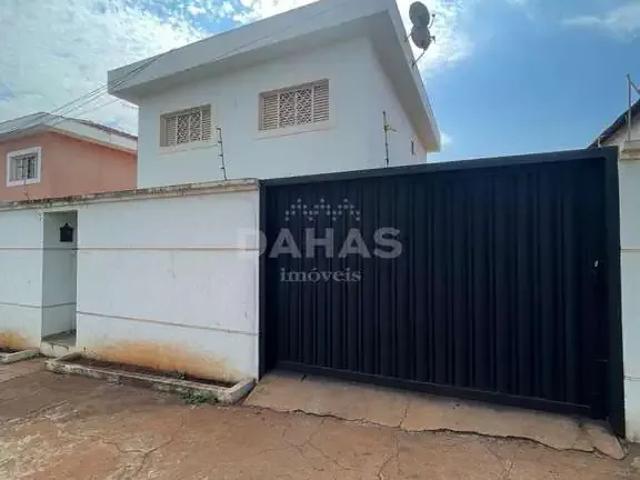 Casa / Sobrado para Venda em Barretos/SP São Salvador 4 Quartos
