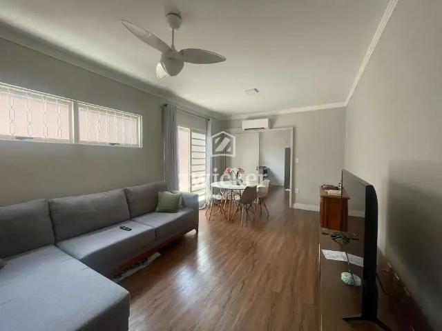 Casa / Sobrado para Venda em Bauru/SP Madureira 3 Quartos