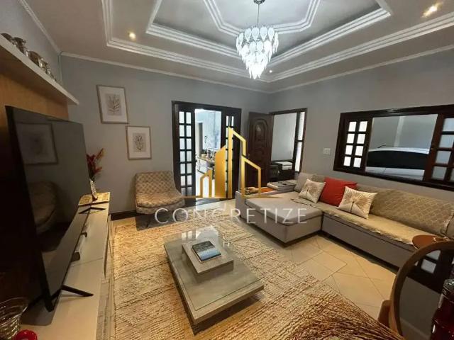 Casa / Sobrado para Venda em Bauru/SP Núcleo Habitacional Mary Dota 4 Quartos