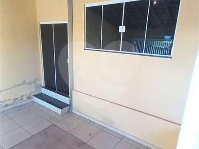 Casa / Sobrado para Venda em Bauru/SP Núcleo Habitacional Vanuire 3 Quartos