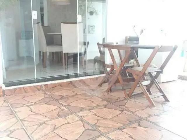 Casa / Sobrado para Venda em Bauru/SP Núcleo Residencial Presidente Geisel 4 Quartos
