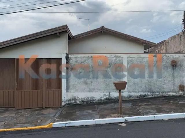 Casa / Sobrado para Venda em Bauru/SP Núcleo Residencial Presidente Geisel 3 Quartos