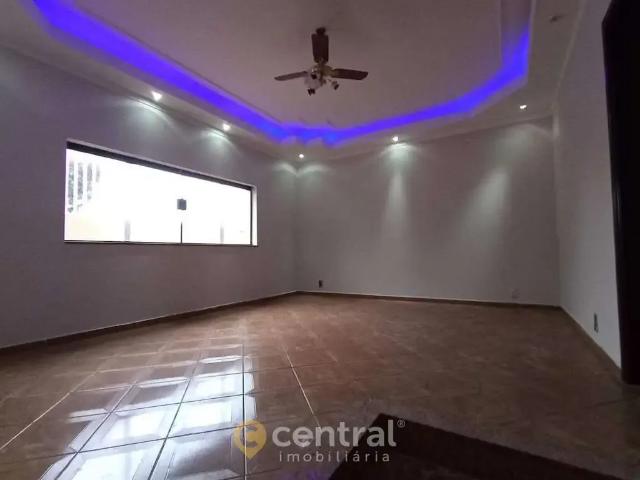 Casa / Sobrado para Venda em Bauru/SP Núcleo Residencial Presidente Geisel 3 Quartos