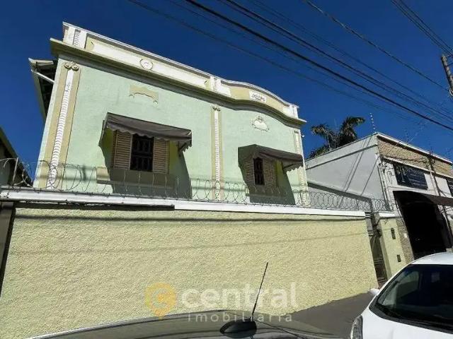 Casa / Sobrado para Venda em Bauru/SP Centro 5 Quartos