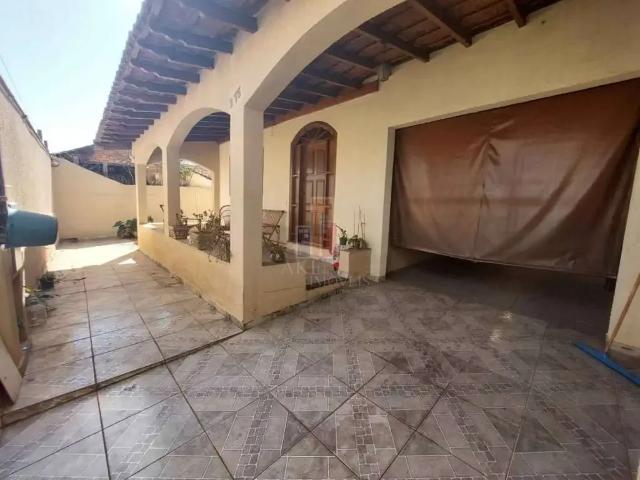 Casa / Sobrado para Venda em Bauru/SP Centro 2 Quartos