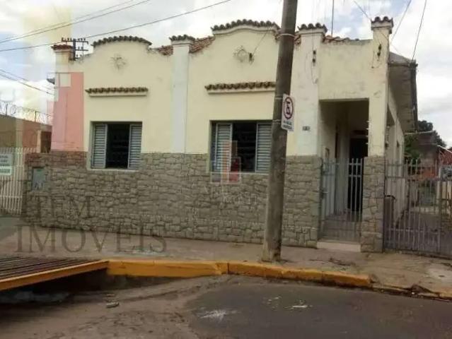 Casa / Sobrado para Venda em Bauru/SP Centro 3 Quartos