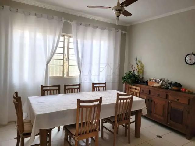 Casa / Sobrado para Venda em Bauru/SP Centro 3 Quartos