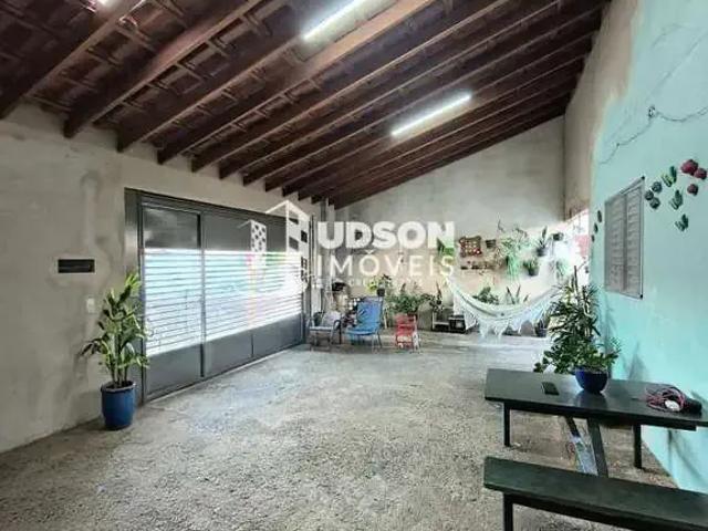 Casa / Sobrado para Venda em Bauru/SP Conjunto Habitacional Isaura Pitta Garms 2 Quartos
