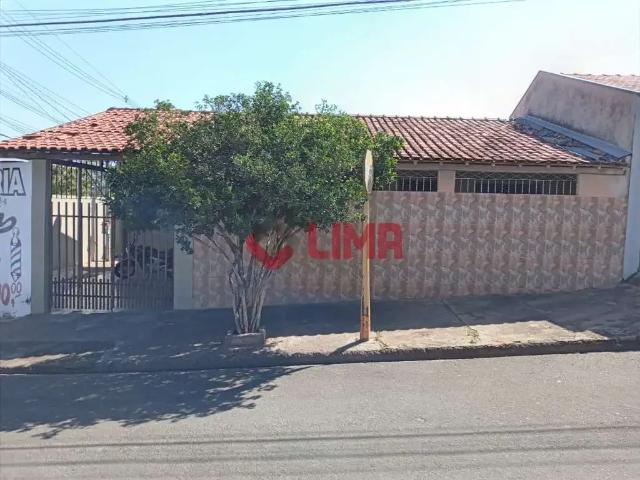 Casa / Sobrado para Venda em Bauru/SP Jardim Vitória 3 Quartos