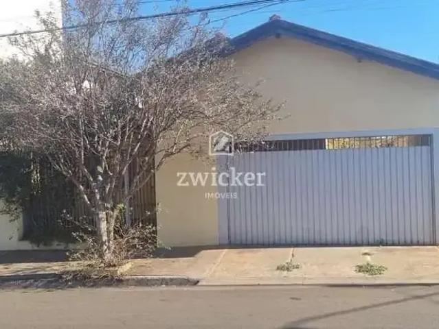 Casa / Sobrado para Venda em Bauru/SP Jardim Aeroporto 3 Quartos