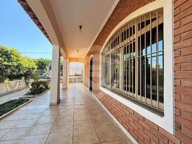 Casa / Sobrado para Venda em Bauru/SP Jardim Amália 3 Quartos