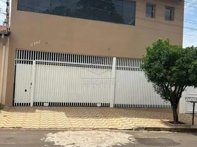 Casa / Sobrado para Venda em Bauru/SP Jardim América 4 Quartos